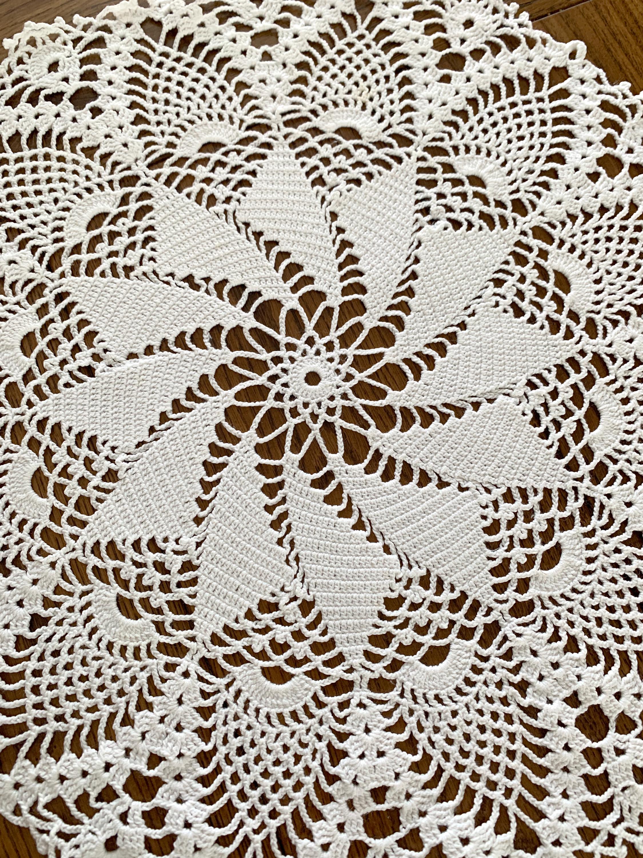 Round Hand Crochet Pineapple Doily Handcrafted Swedish Vintage White ...