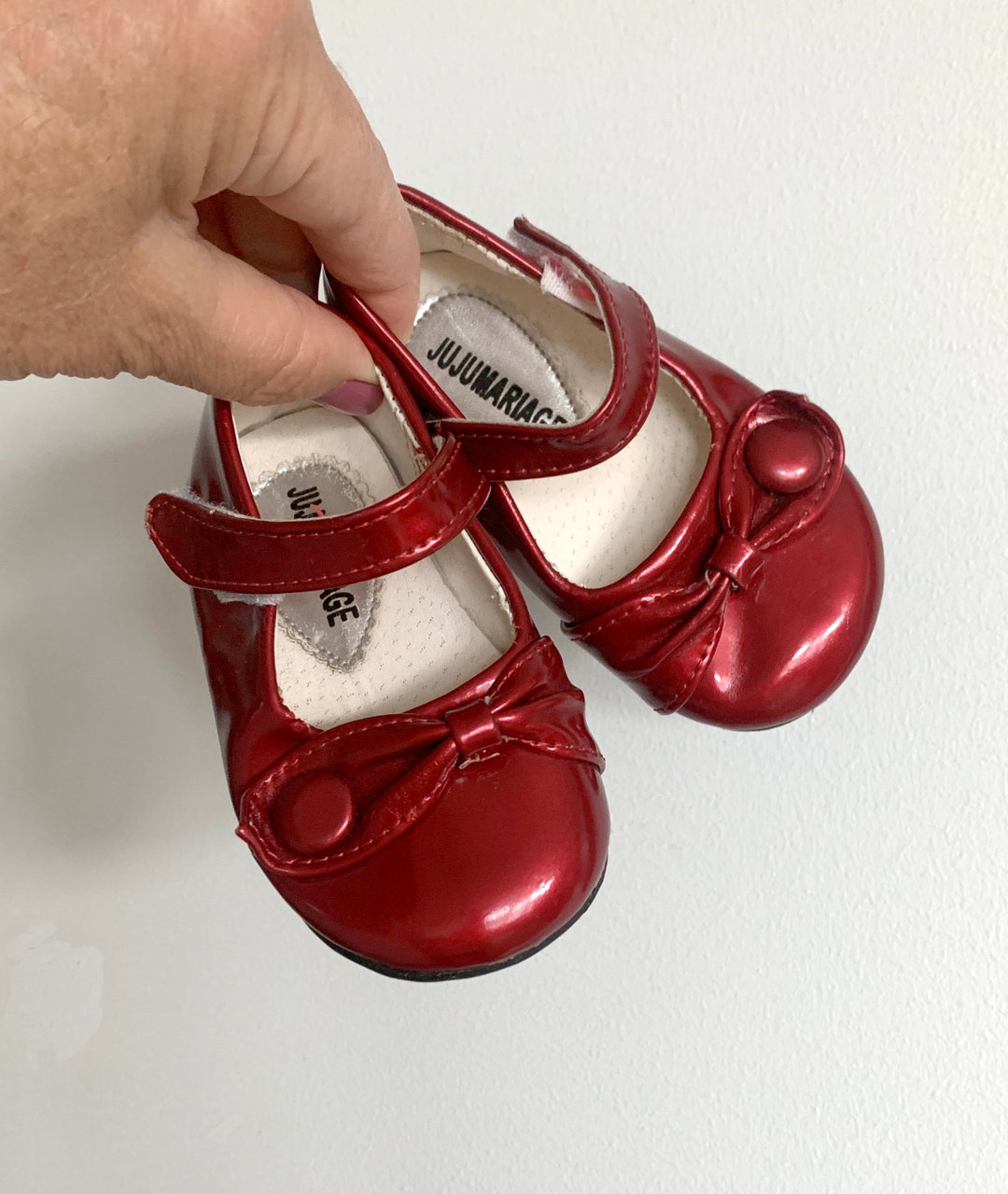 Little Girls Red Patent Leather Shoes With Wrist Strap Size 19 Formal ...