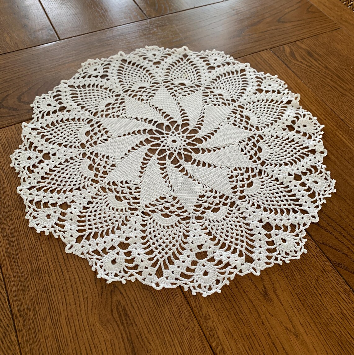 Round Hand Crochet Pineapple Doily Handcrafted Swedish Vintage White ...