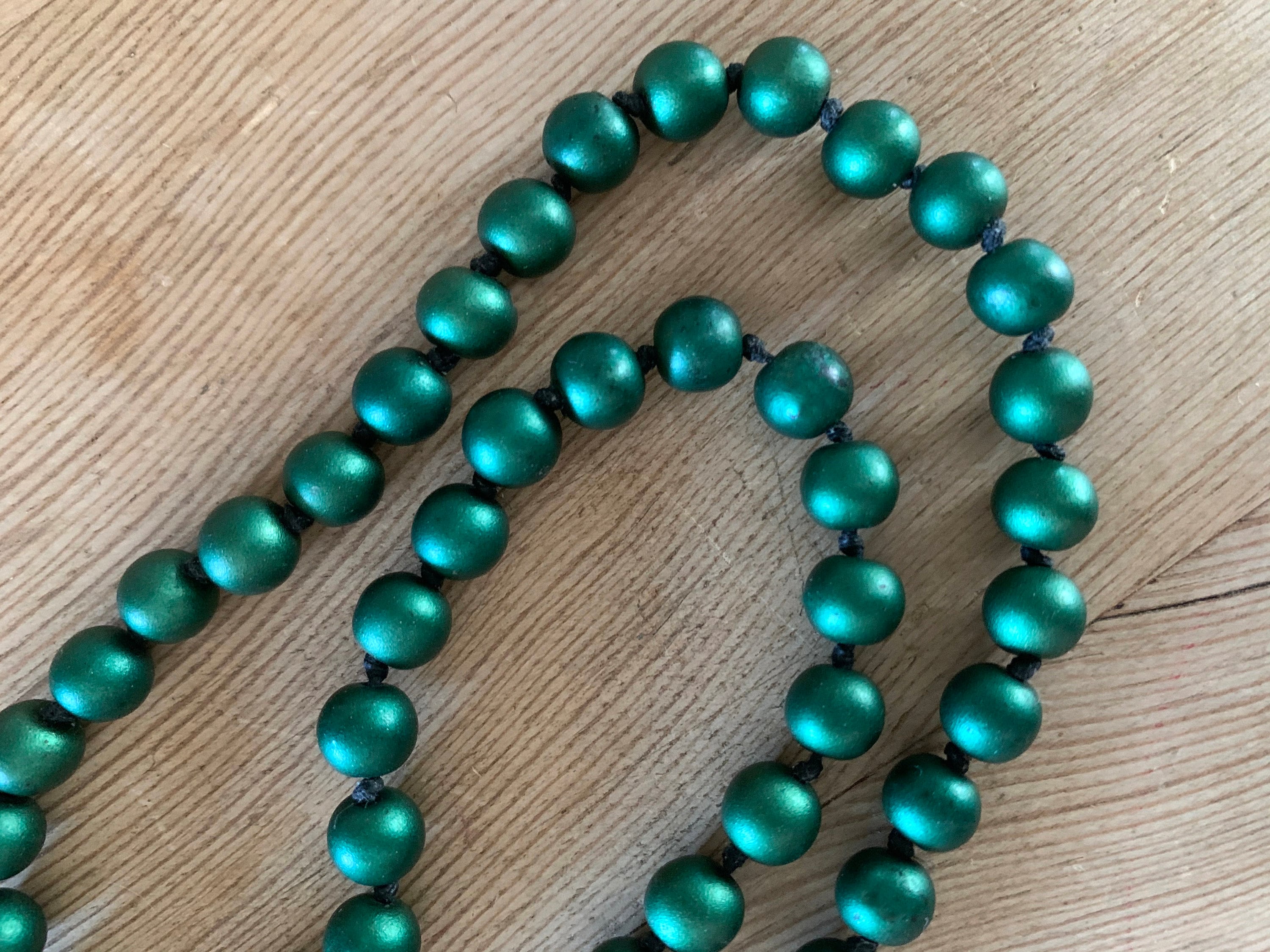 Perla sintética verde metálico con cuentas anillo de primavera cierre ...