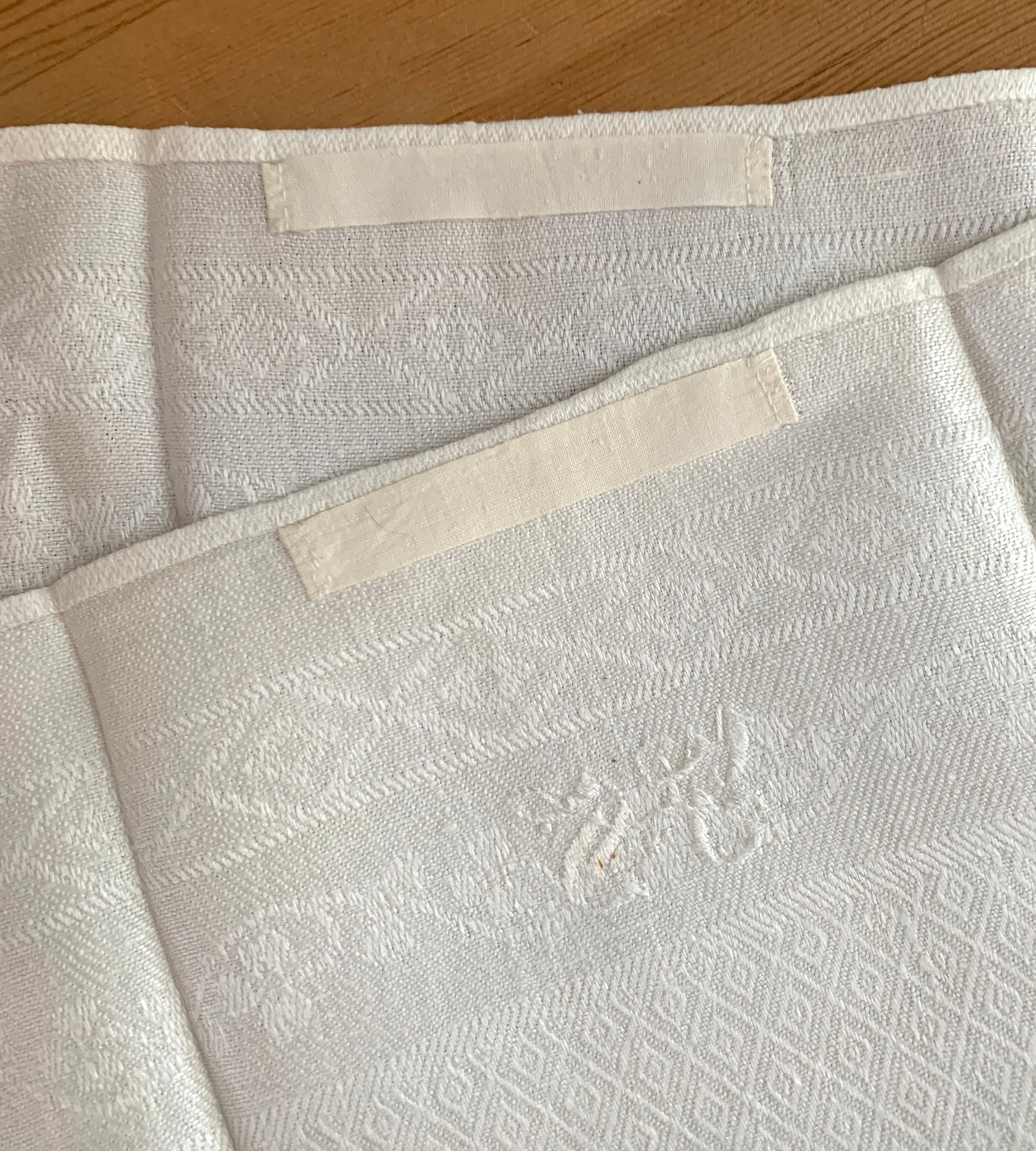2 Vintage Linen Kitchen Towels With FS Monogram White Linen Lozenge ...
