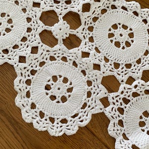 Vintage Hand Crochet Table Runner in White Medium Cotton Yarn ...