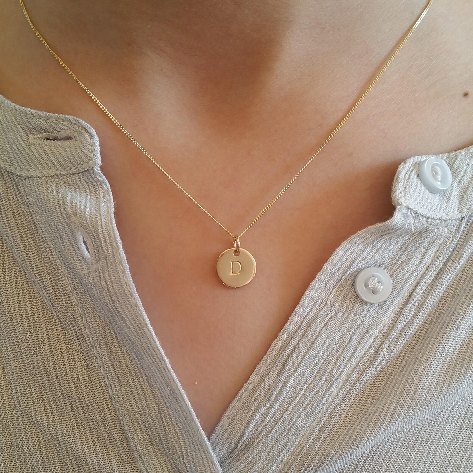 Gold Disc Necklace - Etsy UK