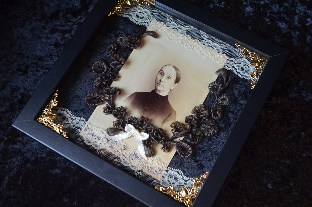 Victorian Mourning Inspired Hair Work Wreath Shadow Box - Oddities ...