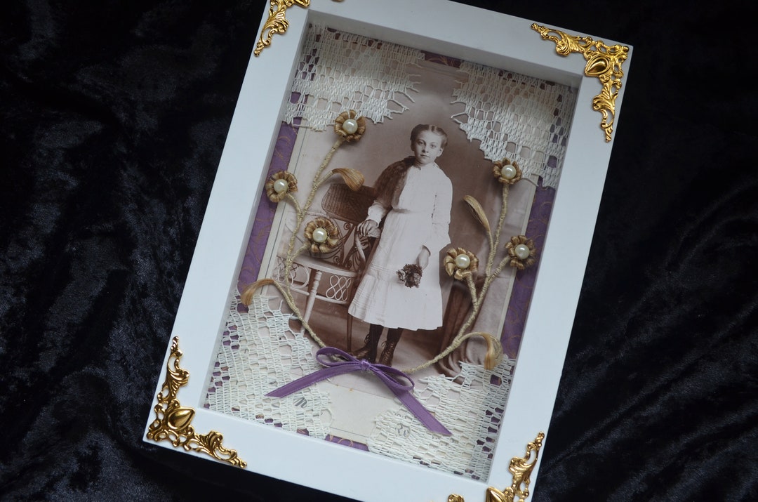 Victorian Mourning Inspired Hairwork Wreath Shadow Box - Victorian Art ...