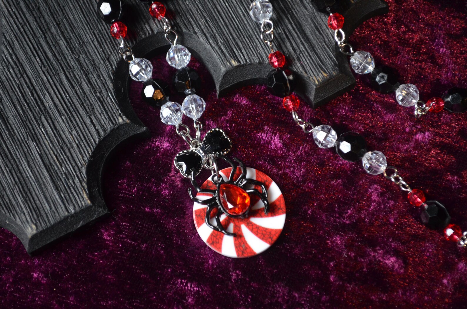 Peppermint Spider Rosary Style Necklace - Victorian Christmas - Gothic ...