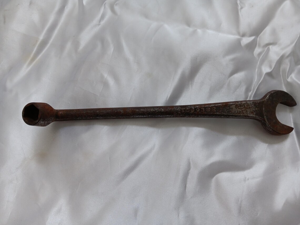 Vintage Ford Model T Wrench Combo Spark Plug Head Bolt Wrench T589302 ...