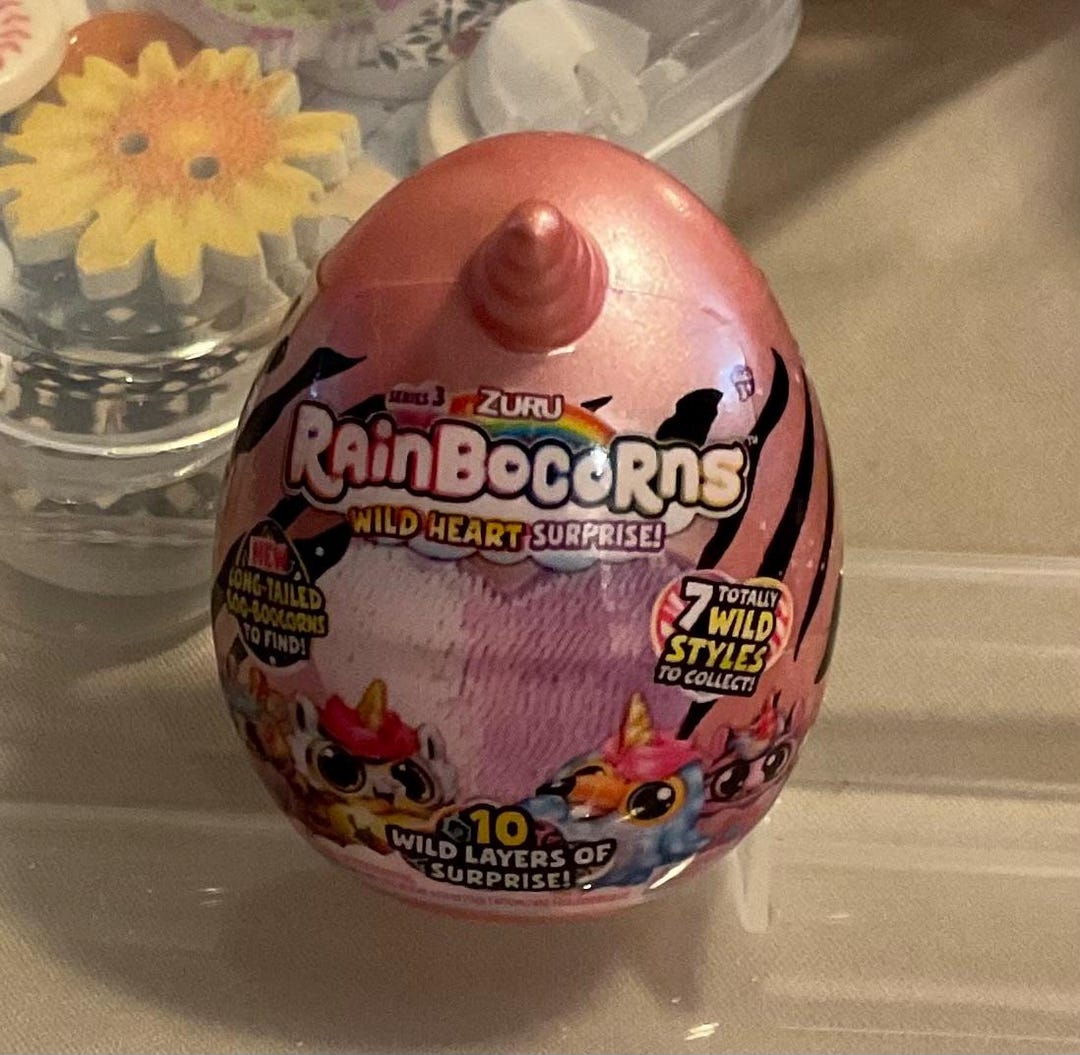 Toy Mini Brands Rainbocorns Wild Heart Surprise Rose Gold Series 1 Zuru ...