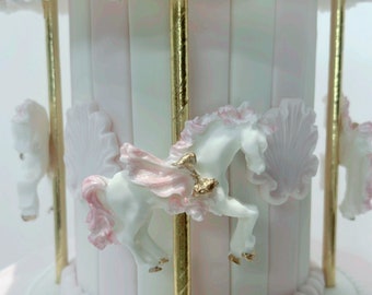 Carousel Cake Topper With Spinning Base - Etsy