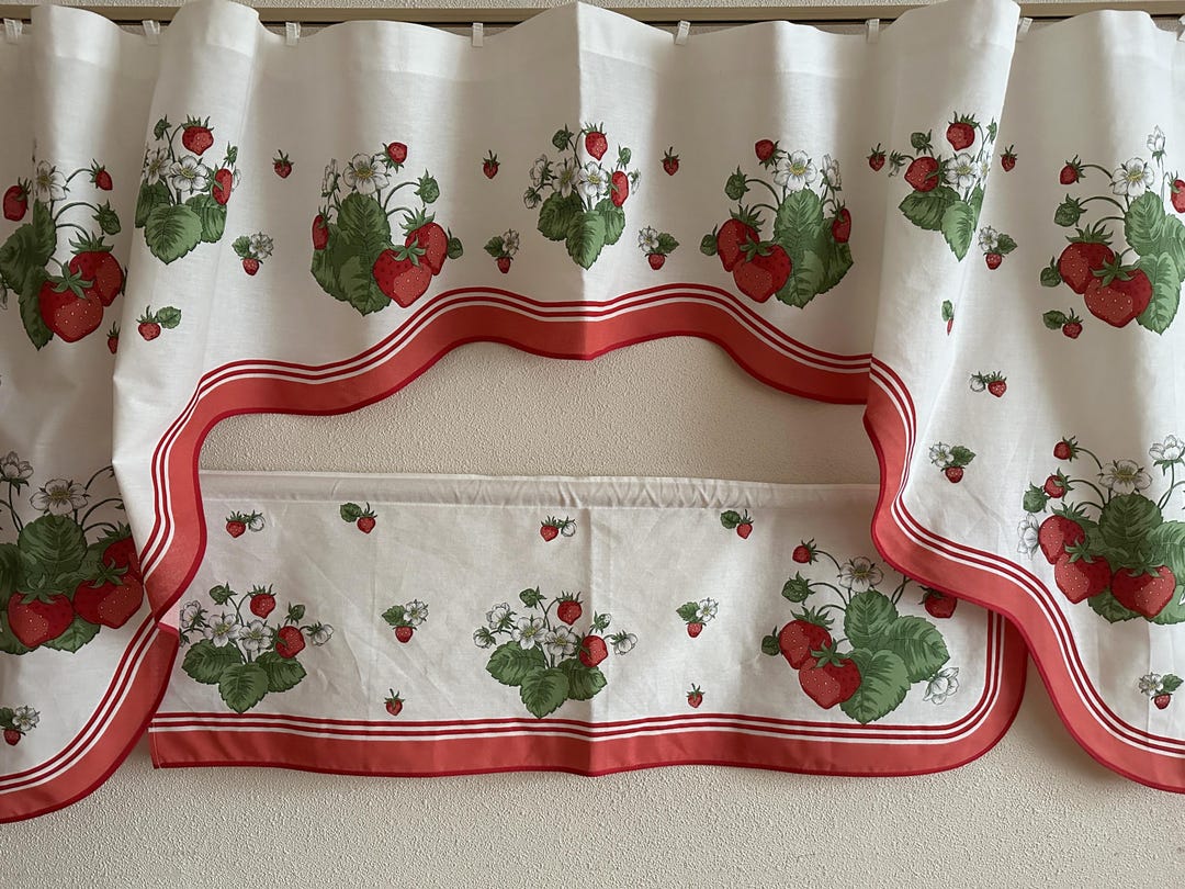 Set of 2 Strawberry Curtain Panel Curtain Valance With Strawberry ...