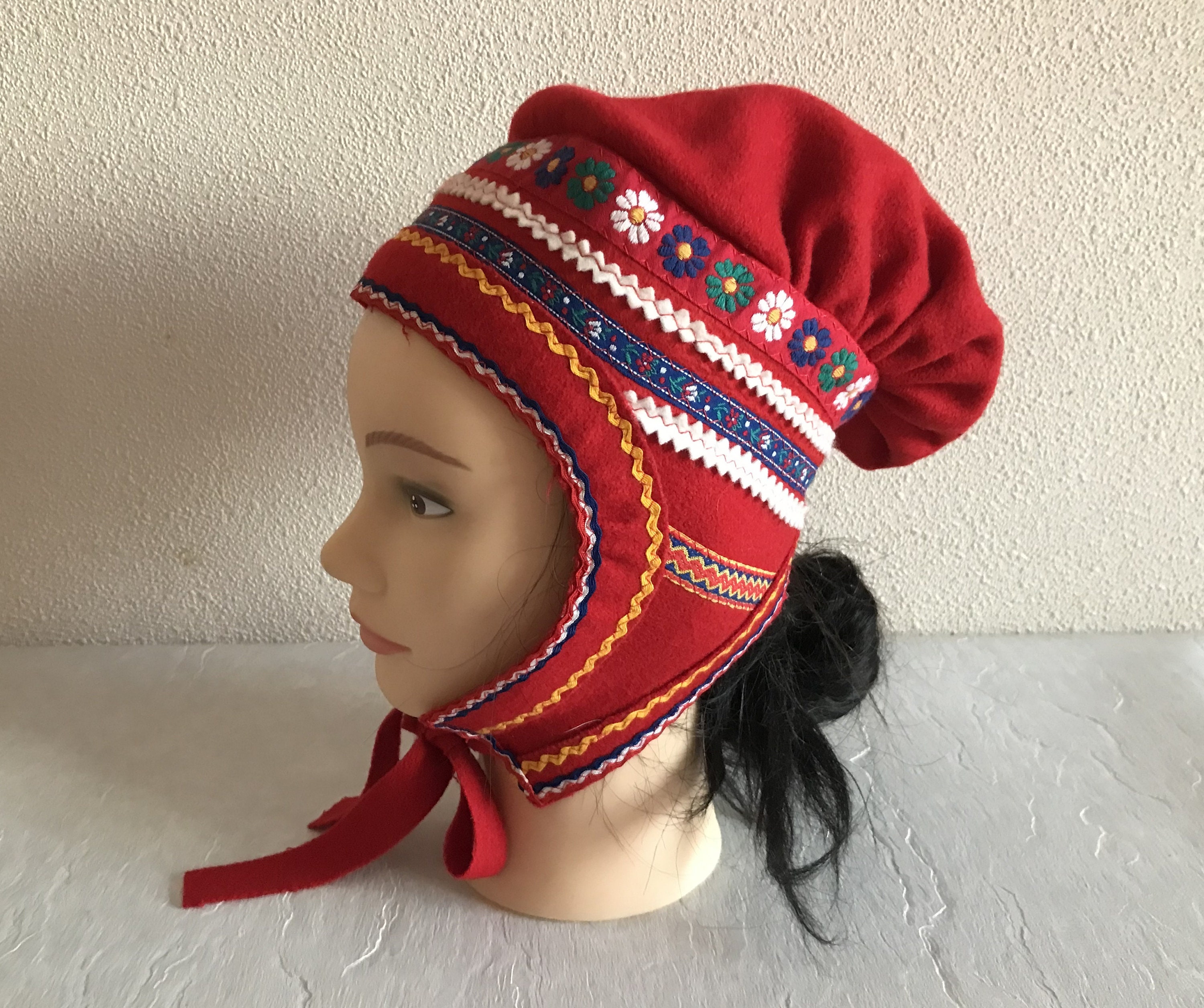 Sami Hat