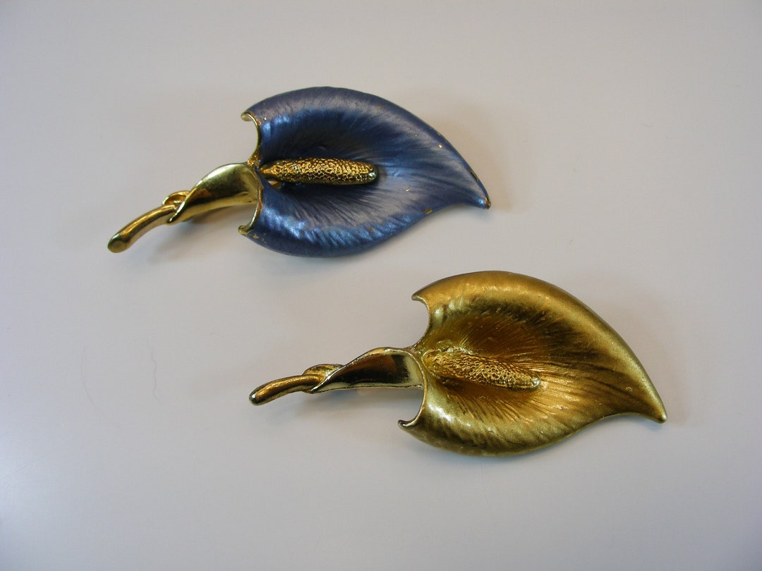 2pcs. Calla Lily Flower Brooches Signed Beauty-vintage Floral Jewelry ...