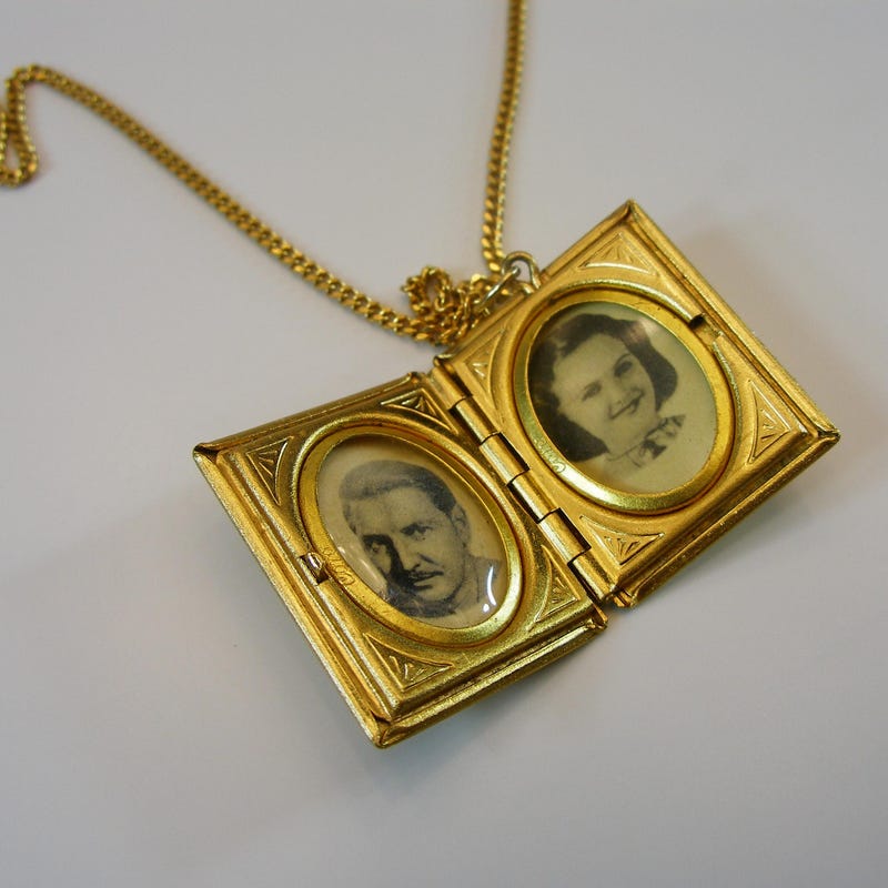 Vintage Coro Locket - Etsy