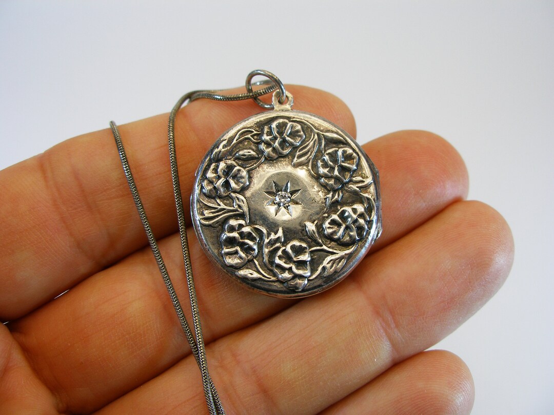 925 Sterling Silver Art Nouveau Style Filigree Locket With Crystal ...