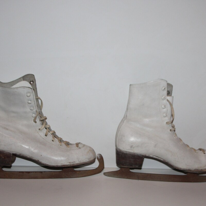 White Vintage Ice Skates - Etsy