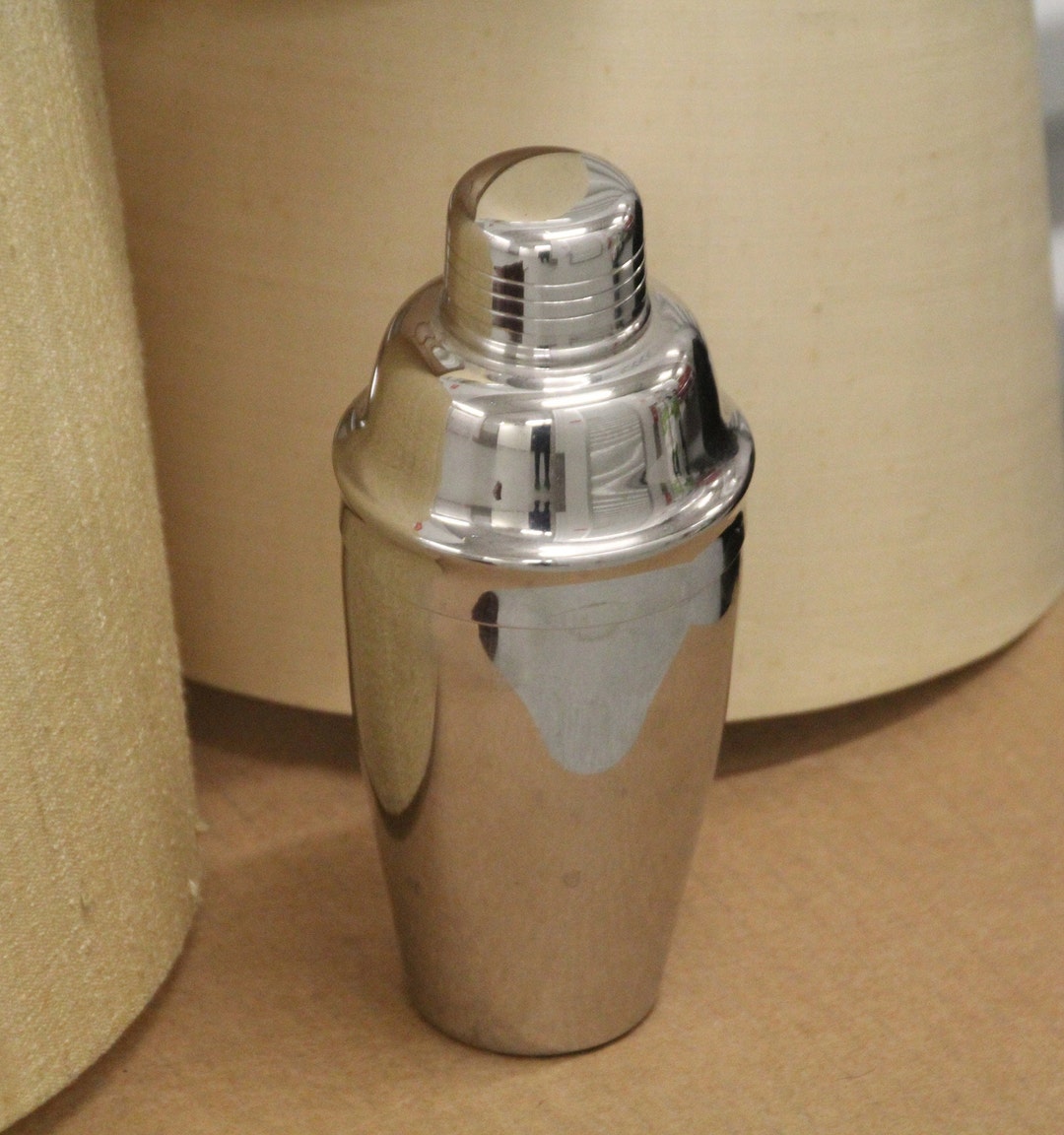 Vintage Art Deco Metal Shaker Cocktail Shaker Martini Shaker Tools Bar ...