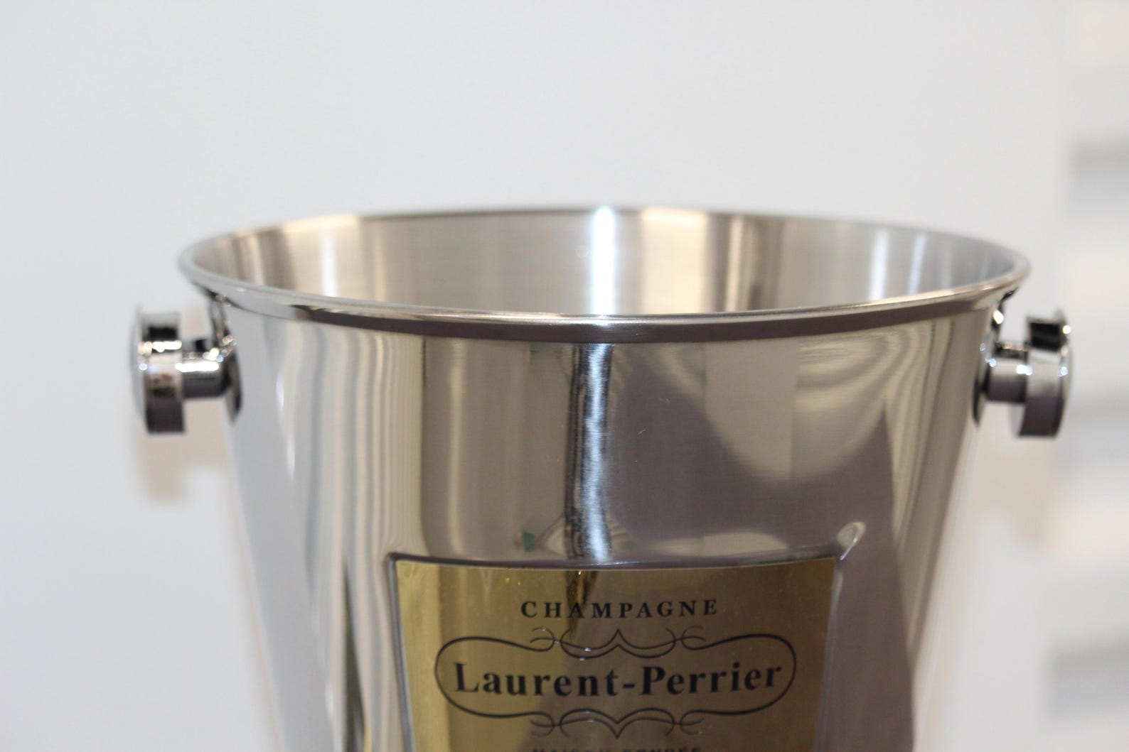 Laurent Perrier Champagne Bucket Champaign Summer Table Decor Wedding ...