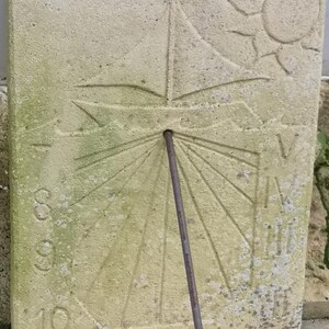 Stone Sundial Wall Sundial Solar Clock Roman Numerals Garden Ornaments ...