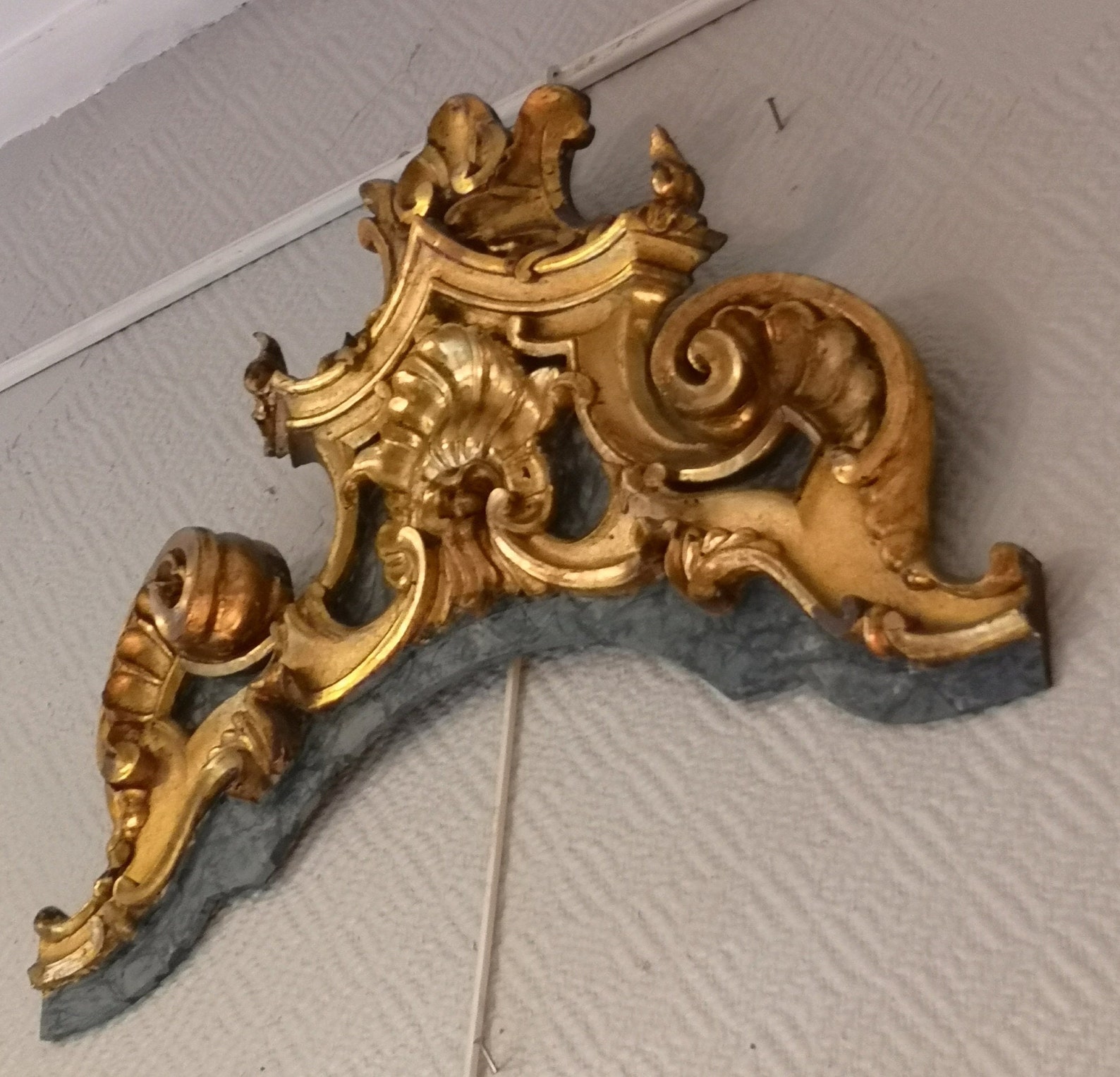 Antique Baroque Carved Wood Wall Decor Giltwood Pediment Gold Fronton ...