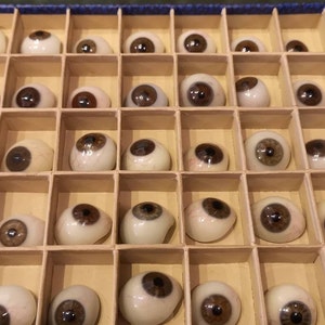 Medical Antiques Antique Glass Eyes Real Glass Eyes Antique Eyes ...