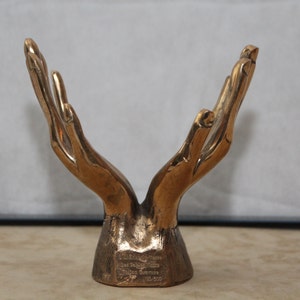 Bronze Two Hands Sculpture Gold Hands Golden Hand Award Gold ...