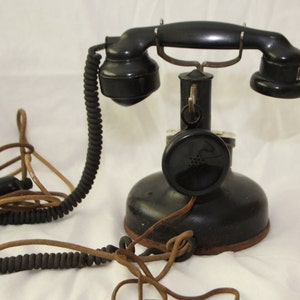 Black Retro Telephone Black Dial Phone 40s Vintage Cell Phone Rotary ...