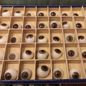 Medical Antiques Antique Glass Eyes Real Glass Eyes Antique Eyes ...