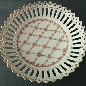 Lace Porcelain Centerpiece Bowl Pink Vase Fruit Dish Roses Flowers ...