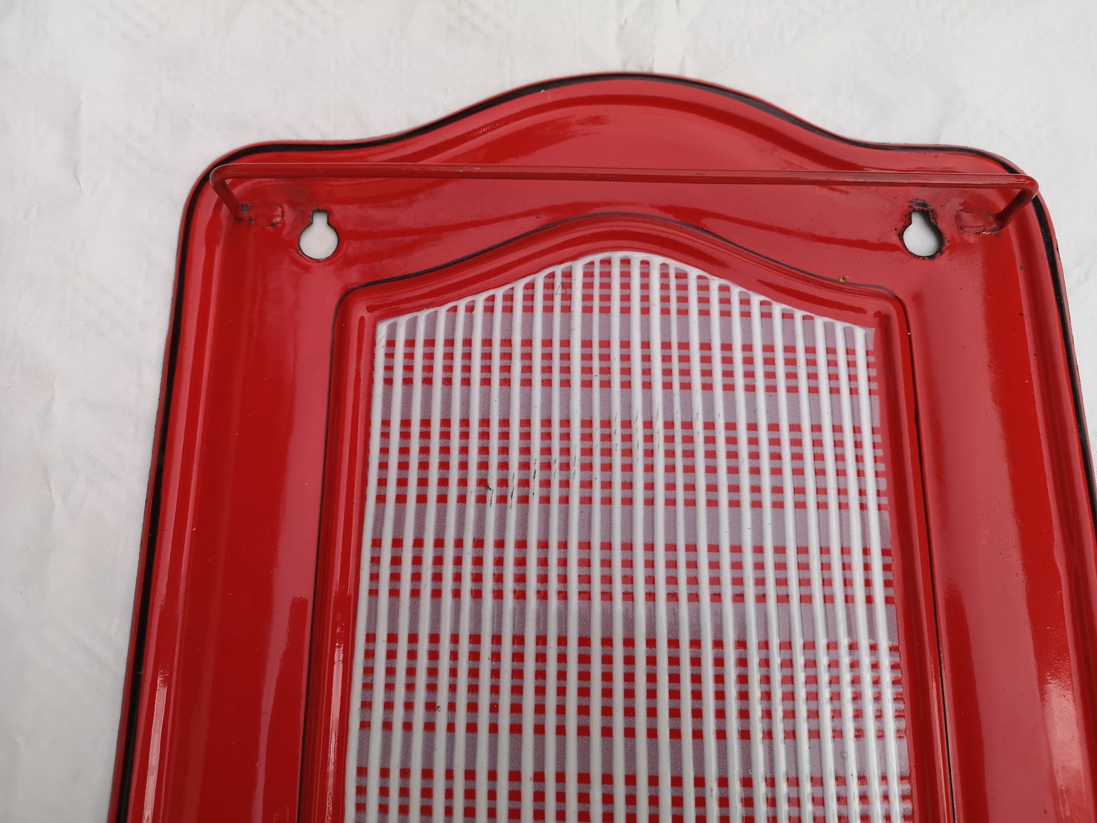 Red and White Enamel Kitchen Utensil Holder Set Red Ladle Rack ...