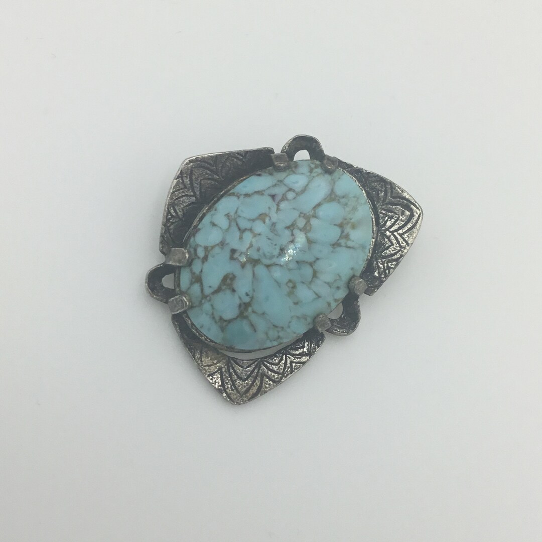 Vintage 1960s Miracle Signed Scottish Celtic Triangular Brooch - Etsy