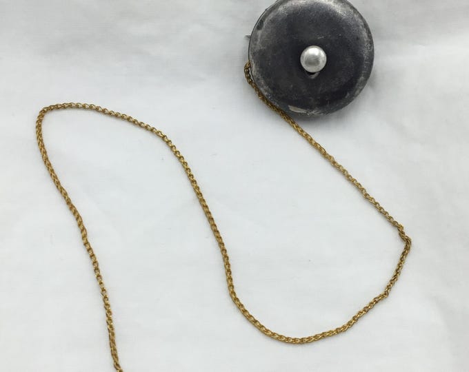 ANTIQUE RETRACTABLE CHAIN Brooch in Black Enamel - Etsy