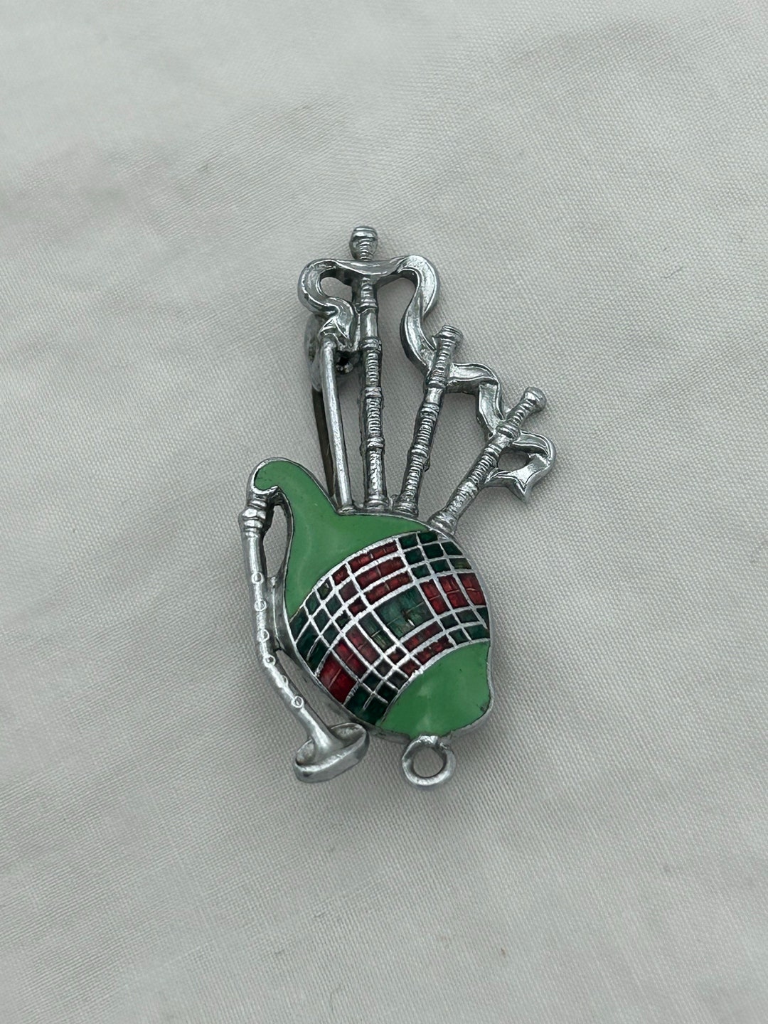 Vintage Bagpipes Pin Enamel Green and Red Tartan Silver Tone Scottish ...