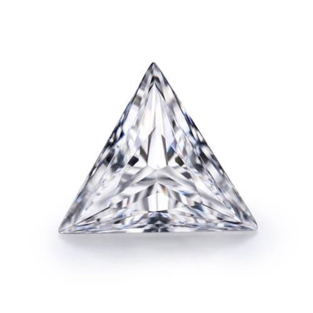 Lab Grown White Diamond Triangle Shape Eye Clean Quality DEF Color ...