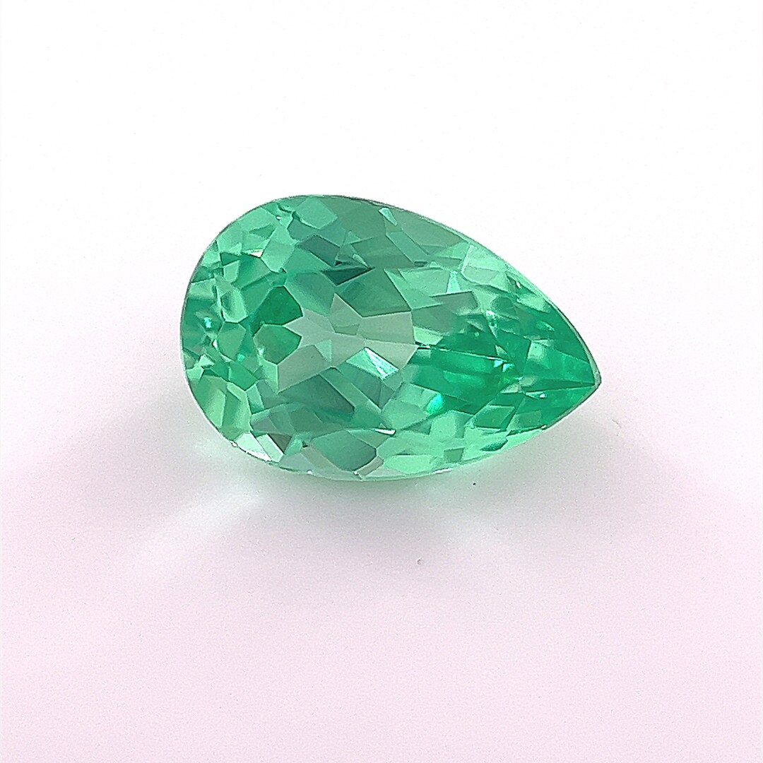 Lab Grown Green Sapphires Pear Cut | AAA Quality German Cut Gemstone ...