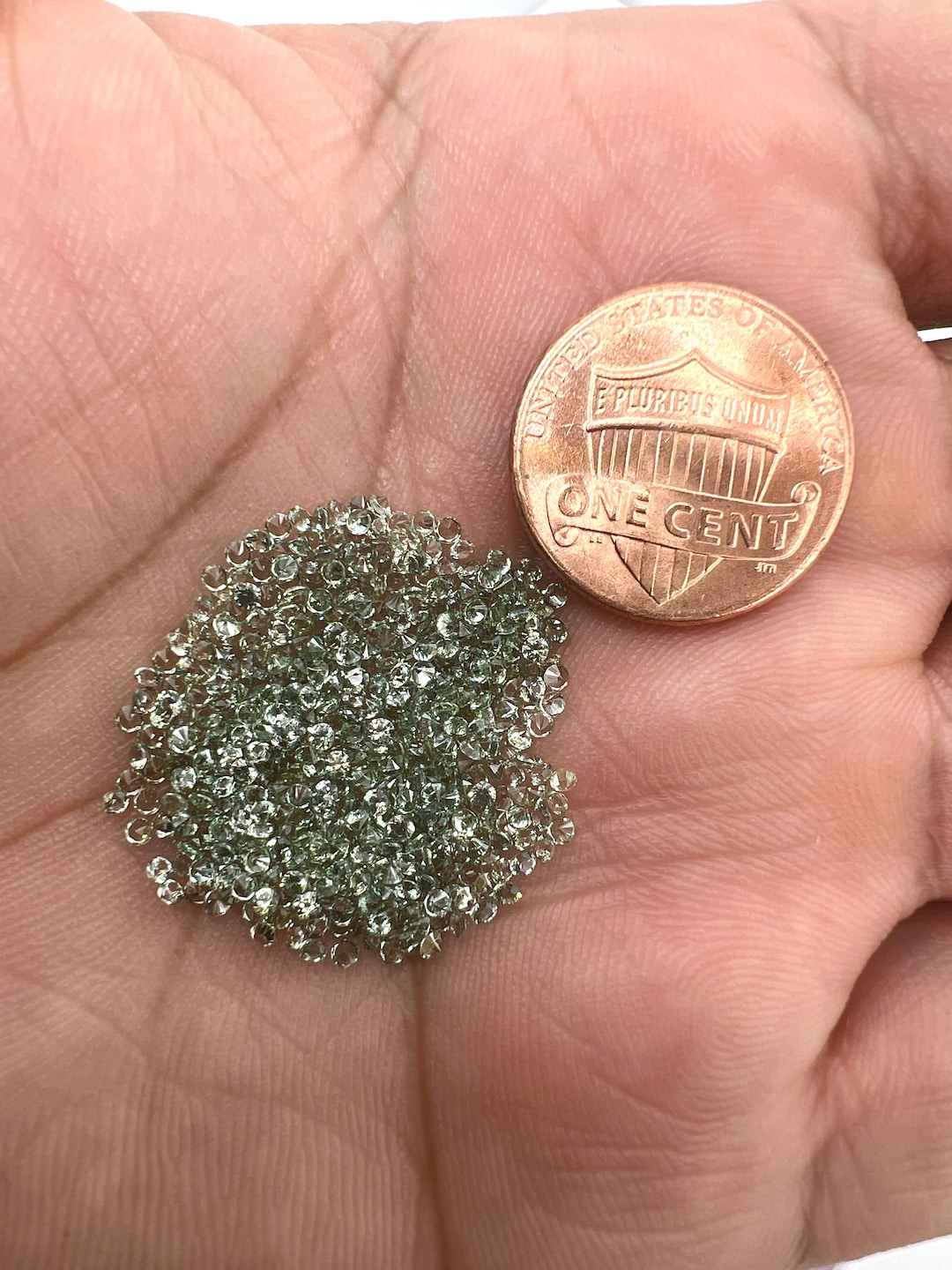 Loose Green Sapphires Small Round Diamond Cut Parcels Each Size From 0 ...