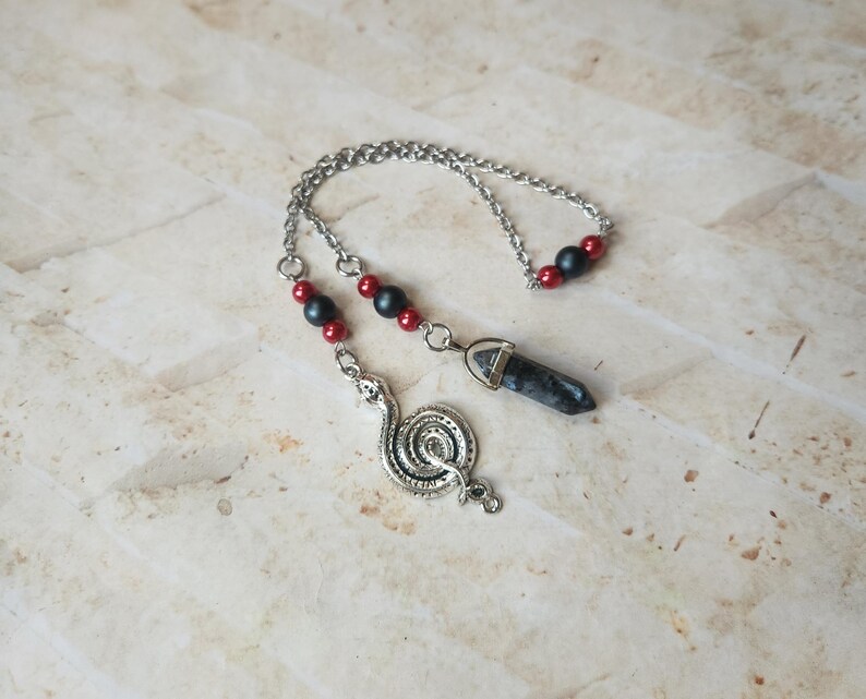 The Morrigan Pendulum, Goddess Pendulum, Divination, Dowsing Pendulum ...