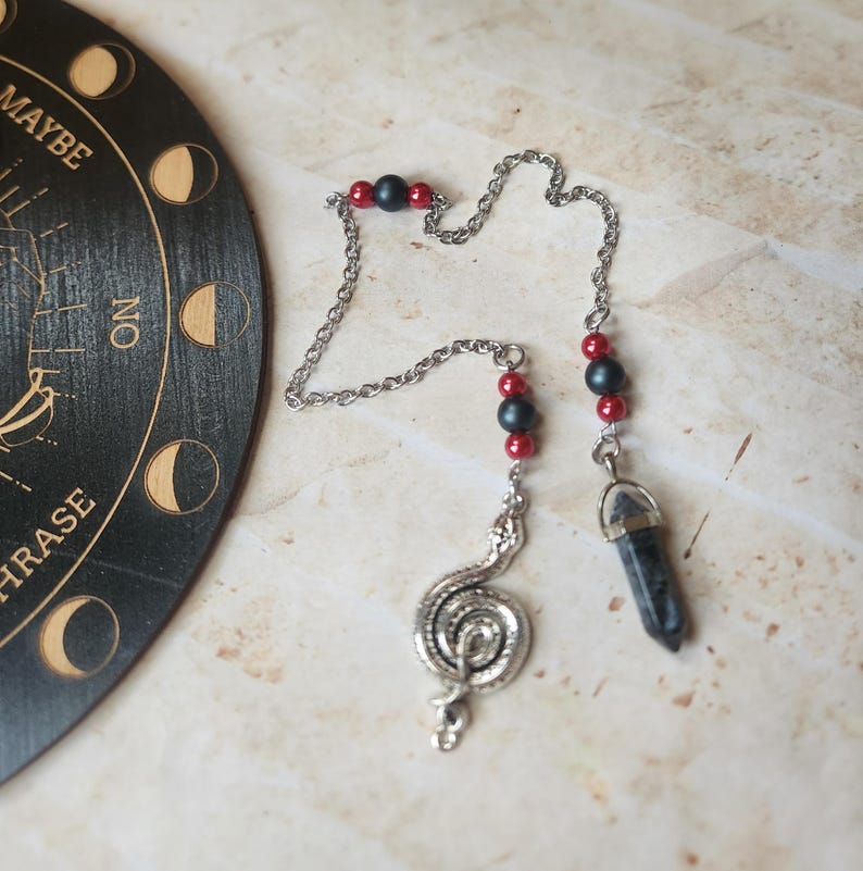 The Morrigan Pendulum, Goddess Pendulum, Divination, Dowsing Pendulum ...