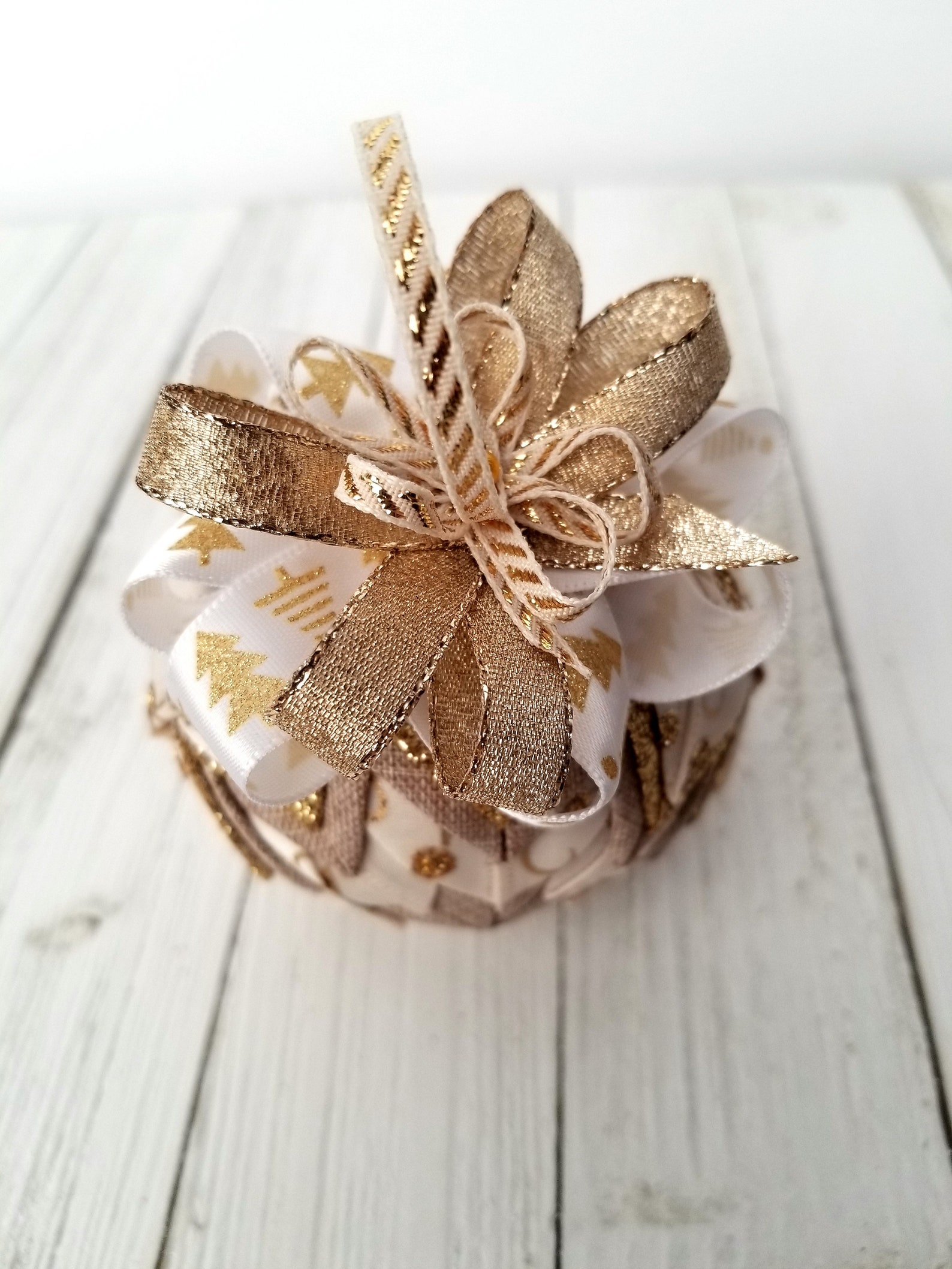 Quilted Christmas Ornament Ball Handmade From Cream and Gold - Etsy