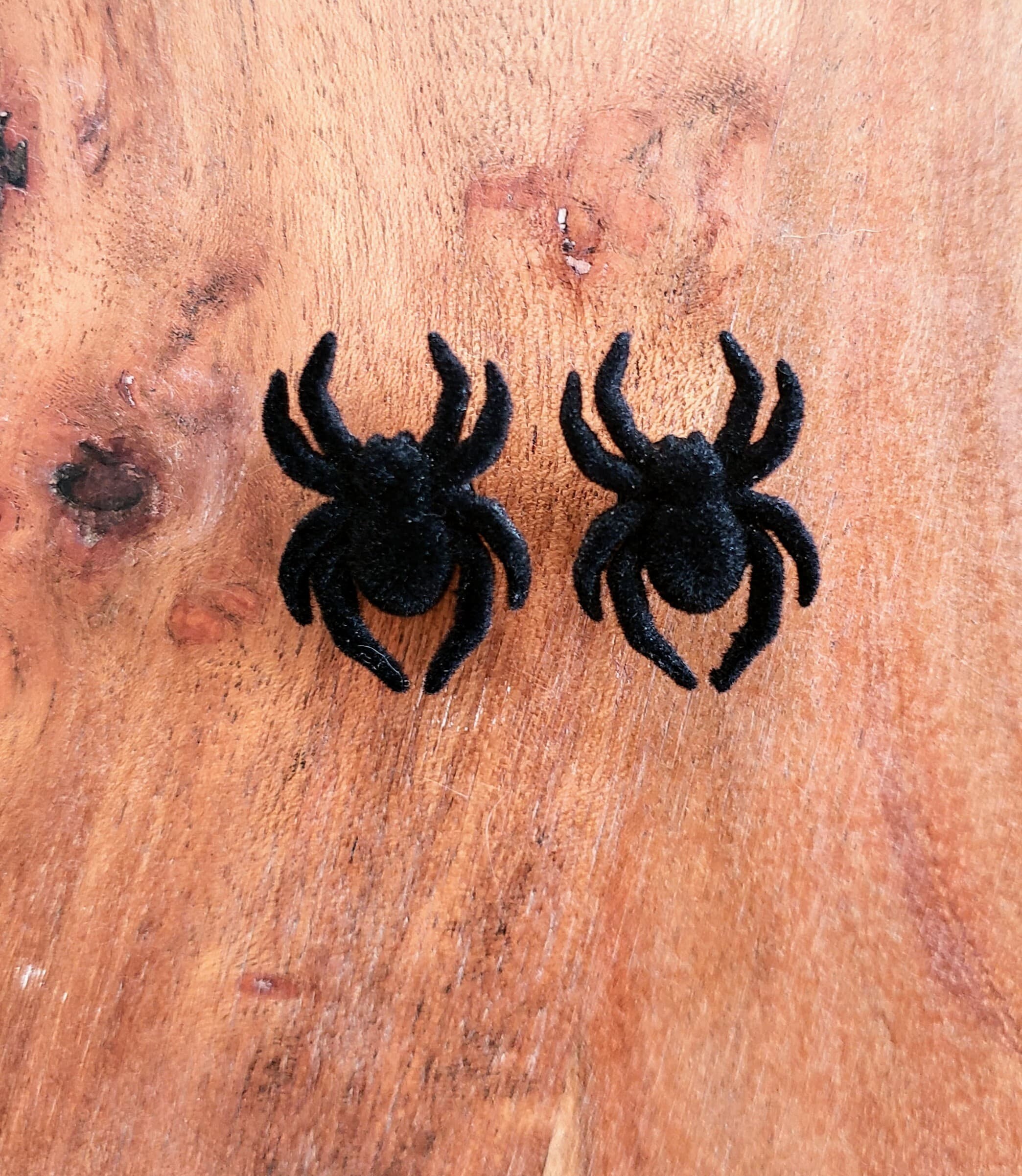4g 00g Black Velvet Spider Plugs Handmade / Tunnels / - Etsy