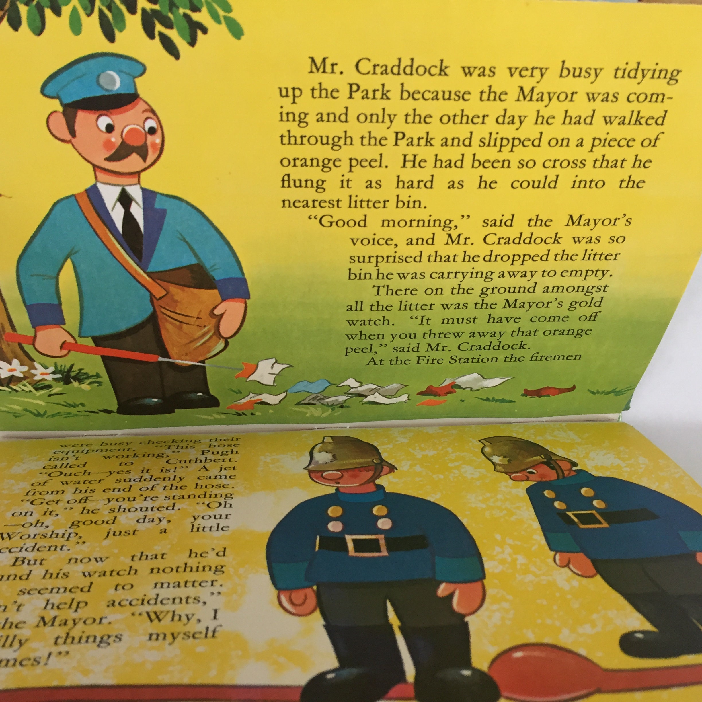 1968 Trumpton pop-up book Gordon Murray's puppets Dean & | Etsy