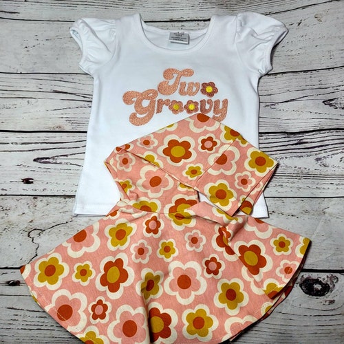 Two Groovy Outfit/ Bell Bottom Leggings Kids Outfit Bell - Etsy