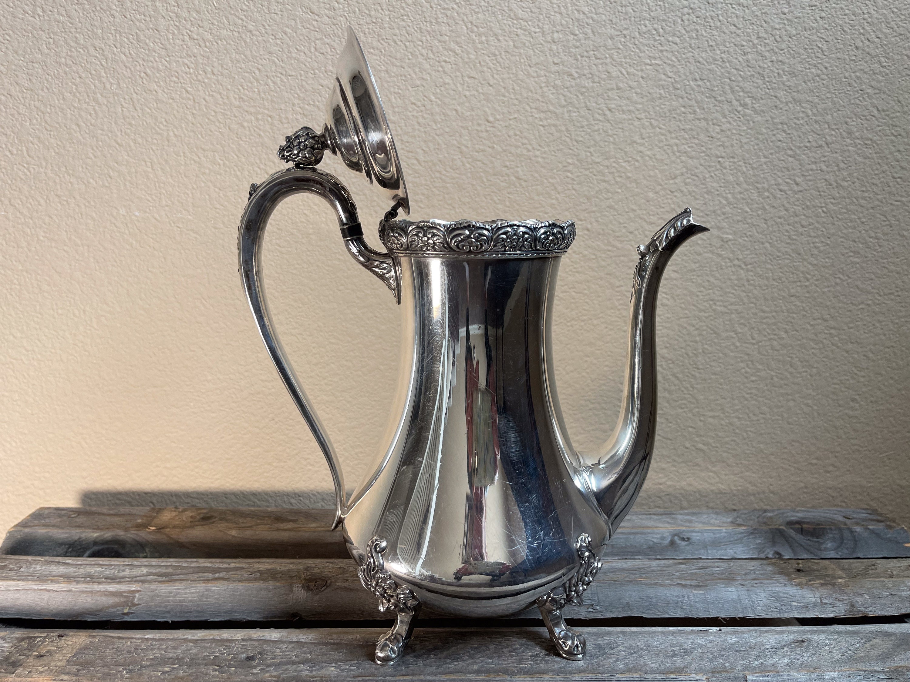 Antique Wilcox Wakefield International Silver Plate Coffee Pot IS 7067 ...