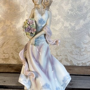 Vernetti Porcelain Figurine Woman With Flower Bouquet Mid-century White ...