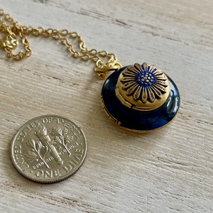 Dark Blue 4 Photo Locket With Daisy Front - Etsy