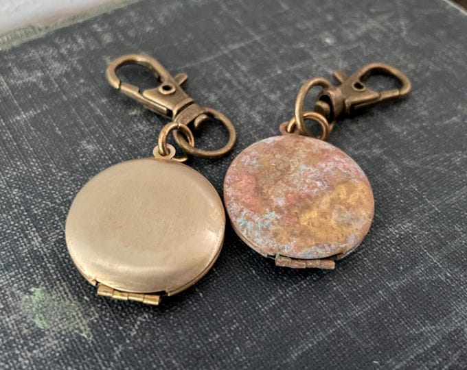 Engraved Photo Locket Keychain Personalized Custom Silver High Polish ...