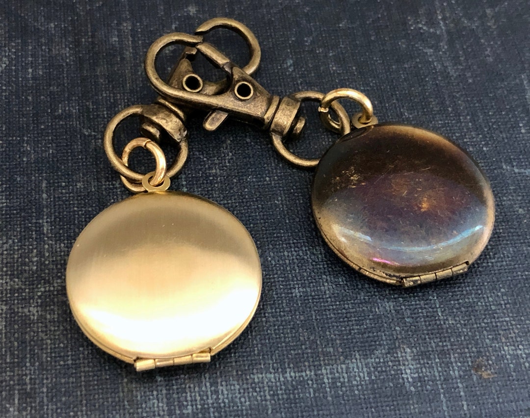 Men's Personalized Locket Keychain Gift for Father's Day Locket Gift ...