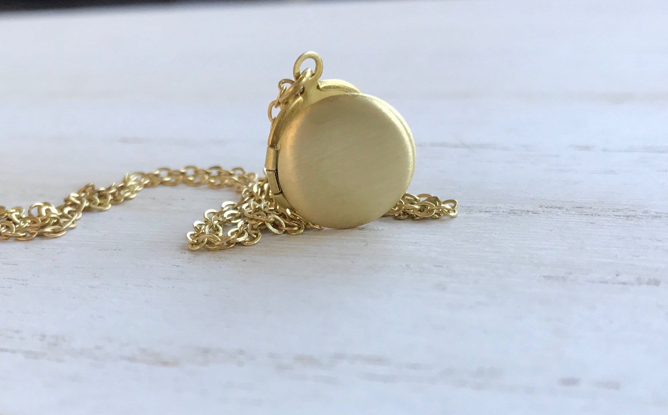 Tiny Locket With Photos Small Gold Locket Small Locket - Etsy Canada