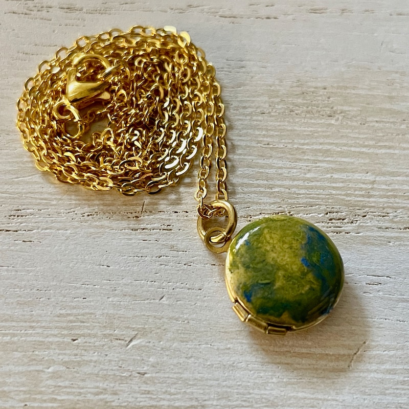 Handmade Locket - Etsy