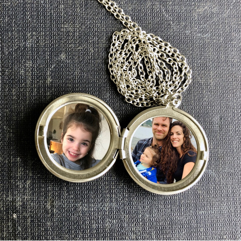 Antiqued Silver World Map Locket Necklace: Unisex Travel Jewelry Gift ...