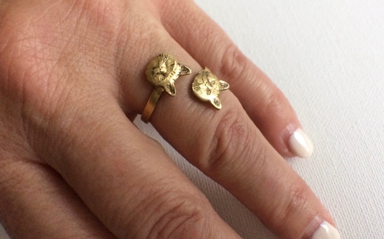Brass Cat Ring Gold Cat Ring Kitty Ring Cat Sitter Gift - Etsy